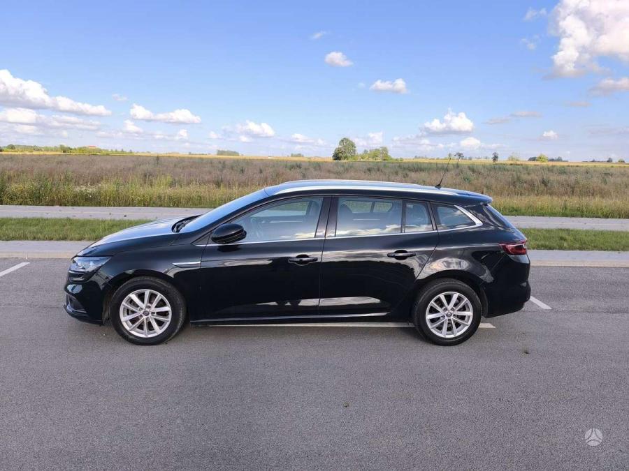 Black Renault Megane 2020 in Marijampole, with an engine capacity of 1.46 L and mileage of 231 thousand km for 6000 €, photo 3 on AUTOMOTO.COM.LV