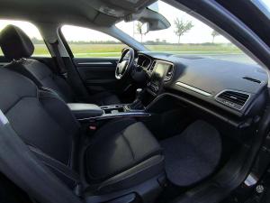 Black Renault Megane 2020 in Marijampole, with an engine capacity of 1.46 L and mileage of 231 thousand km for 6000 €, photo 15 on AUTOMOTO.COM.LV