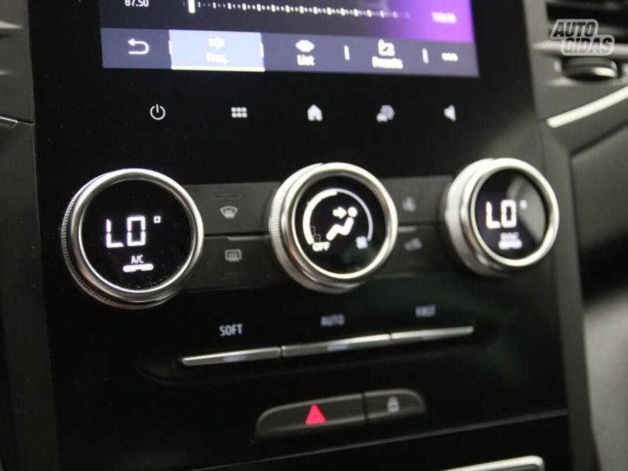 Black Renault Megane 2021 in Vilnius, with an engine capacity of 1.50 L and mileage of 206 thousand km for 10299 €, photo 21 on AUTOMOTO.COM.LV