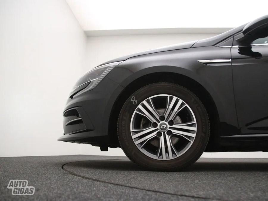Black Renault Megane 2021 in Vilnius, with an engine capacity of 1.50 L and mileage of 206 thousand km for 10299 €, photo 28 on AUTOMOTO.COM.LV