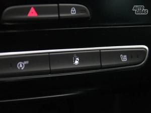 Black Renault Megane 2021 in Vilnius, with an engine capacity of 1.50 L and mileage of 206 thousand km for 10299 €, photo 31 on AUTOMOTO.COM.LV