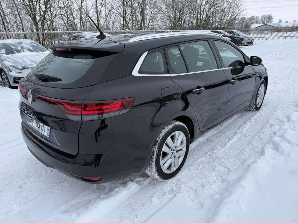 Melns Renault Megane 2022 Marijampole, ar dzinēja tilpumu 1.46 L un nobraukumu 158 tūkst. km par 9800 €, foto 4 vietnē AUTOMOTO.COM.LV