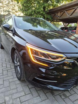 Melns Renault Megane 2022 Klaipėda, ar dzinēja tilpumu 1.00 L un nobraukumu 146 tūkst. km par 9666 €, foto  vietnē AUTOMOTO.COM.LV