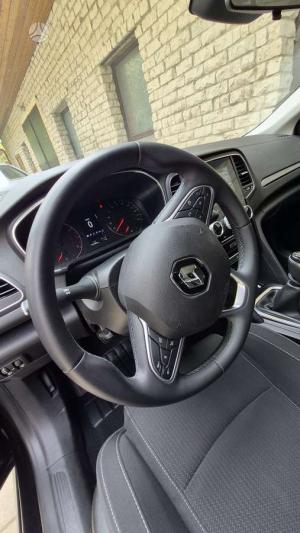 Melns Renault Megane 2022 Klaipėda, ar dzinēja tilpumu 1.00 L un nobraukumu 146 tūkst. km par 9666 €, foto 13 vietnē AUTOMOTO.COM.LV