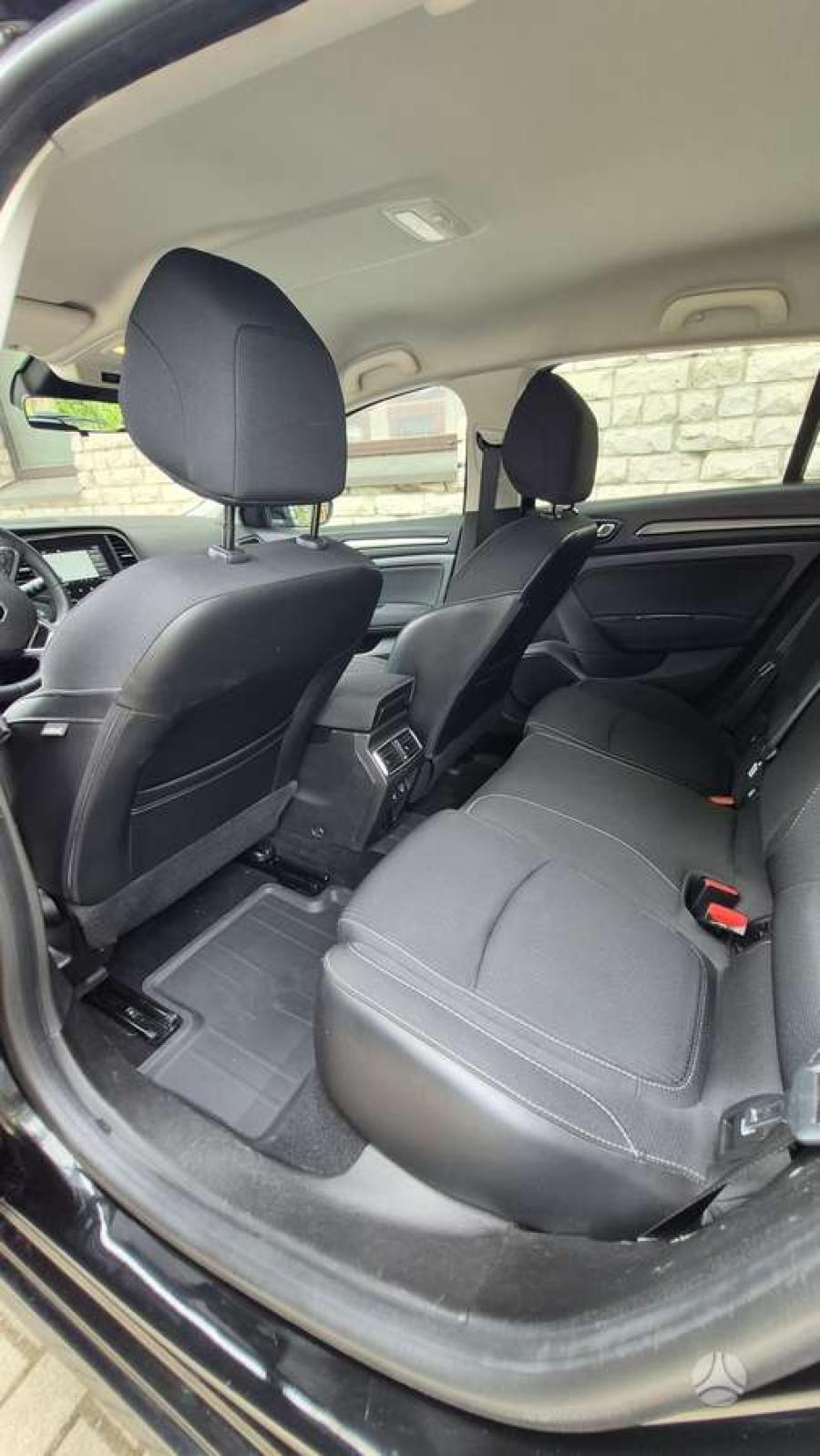 Melns Renault Megane 2022 Klaipėda, ar dzinēja tilpumu 1.00 L un nobraukumu 146 tūkst. km par 9666 €, foto 16 vietnē AUTOMOTO.COM.LV