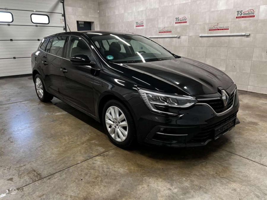 Melns Renault Megane 2022 Marijampole, ar dzinēja tilpumu 1.46 L un nobraukumu 143 tūkst. km par 12463 €, foto 4 vietnē AUTOMOTO.COM.LV