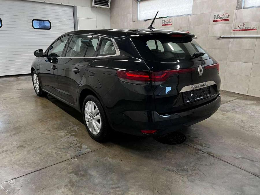 Melns Renault Megane 2022 Marijampole, ar dzinēja tilpumu 1.46 L un nobraukumu 143 tūkst. km par 12463 €, foto 5 vietnē AUTOMOTO.COM.LV