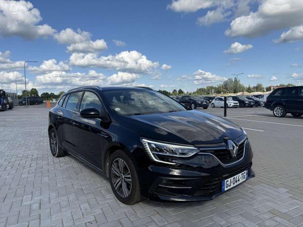 Black Renault Megane 2022 in Taurage, with an engine capacity of 1.46 L and mileage of 147 thousand km for 12584 €, photo 9 on AUTOMOTO.COM.LV