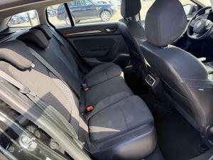 Black Renault Megane 2022 in Taurage, with an engine capacity of 1.46 L and mileage of 147 thousand km for 12584 €, photo 16 on AUTOMOTO.COM.LV