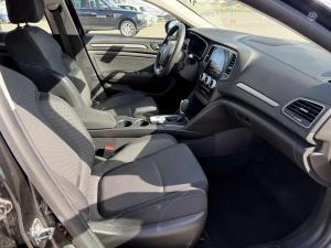 Black Renault Megane 2022 in Taurage, with an engine capacity of 1.46 L and mileage of 147 thousand km for 12584 €, photo 18 on AUTOMOTO.COM.LV