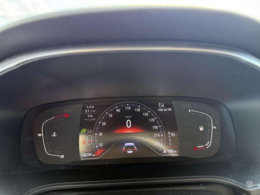 Black Renault Megane 2022 in Taurage, with an engine capacity of 1.46 L and mileage of 147 thousand km for 12584 €, photo 22 on AUTOMOTO.COM.LV