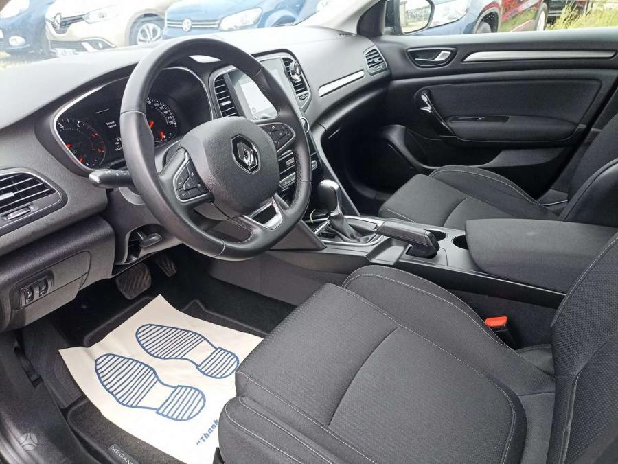 Black Renault Megane 2022 in Vilnius, with an engine capacity of 1.46 L and mileage of 195 thousand km for 11979 €, photo 10 on AUTOMOTO.COM.LV