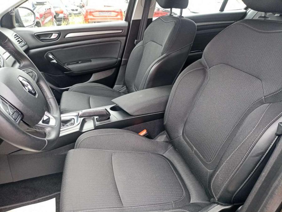 Black Renault Megane 2022 in Vilnius, with an engine capacity of 1.46 L and mileage of 195 thousand km for 11979 €, photo 11 on AUTOMOTO.COM.LV