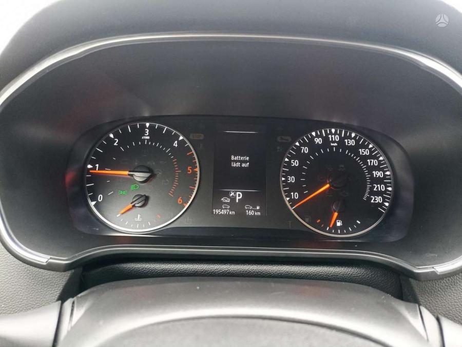 Black Renault Megane 2022 in Vilnius, with an engine capacity of 1.46 L and mileage of 195 thousand km for 11979 €, photo 18 on AUTOMOTO.COM.LV