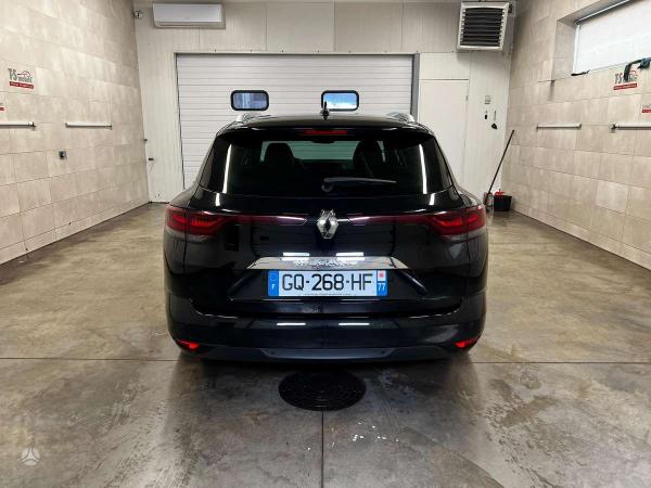 Black Renault Megane 2023 in Marijampole, with an engine capacity of 1.33 L and mileage of 142 thousand km for 16233 €, photo 6 on AUTOMOTO.COM.LV