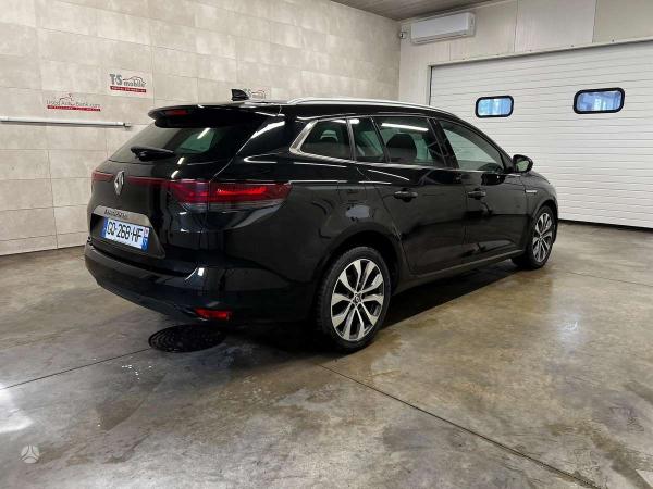 Black Renault Megane 2023 in Marijampole, with an engine capacity of 1.33 L and mileage of 142 thousand km for 16233 €, photo 7 on AUTOMOTO.COM.LV