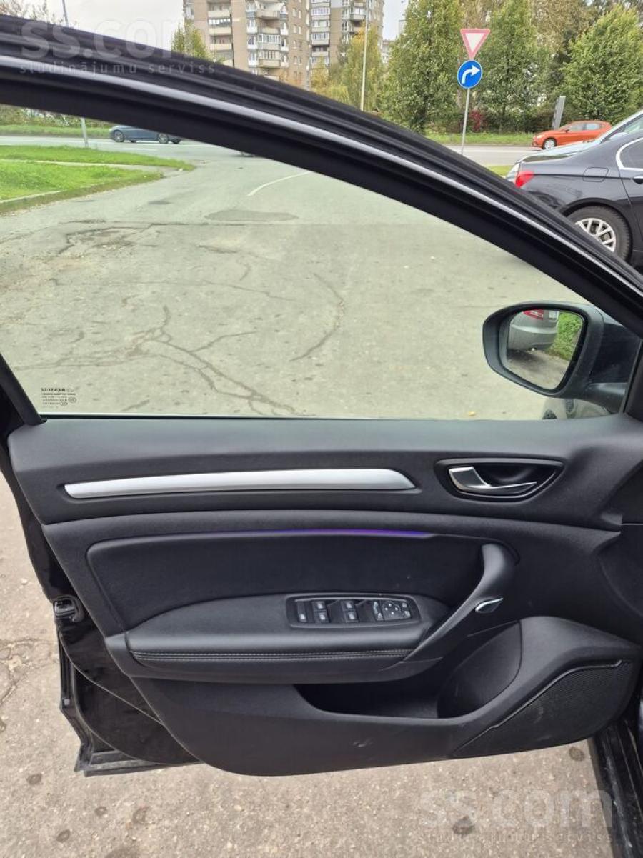 Melns Renault Megane 2023 Rīga, ar dzinēja tilpumu 1.30 L un nobraukumu 153 tūkst. km par 16990 €, foto 15 vietnē AUTOMOTO.COM.LV