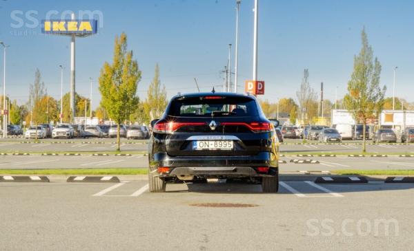 Рено Меган 2023 в Рига на AUTOMOTO.COM.LV Черный Рено Меган 2023 в Рига, объемом двигателя 1.30 л и пробегом 153 тыс. км за 16990 €, фото 8 на AUTOMOTO.COM.LV