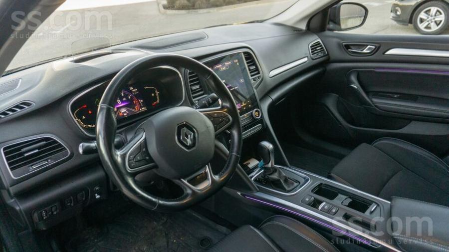 Black Renault Megane 2023 in Riga, with an engine capacity of 1.30 L and mileage of 153 thousand km for 16990 €, photo 11 on AUTOMOTO.COM.LV