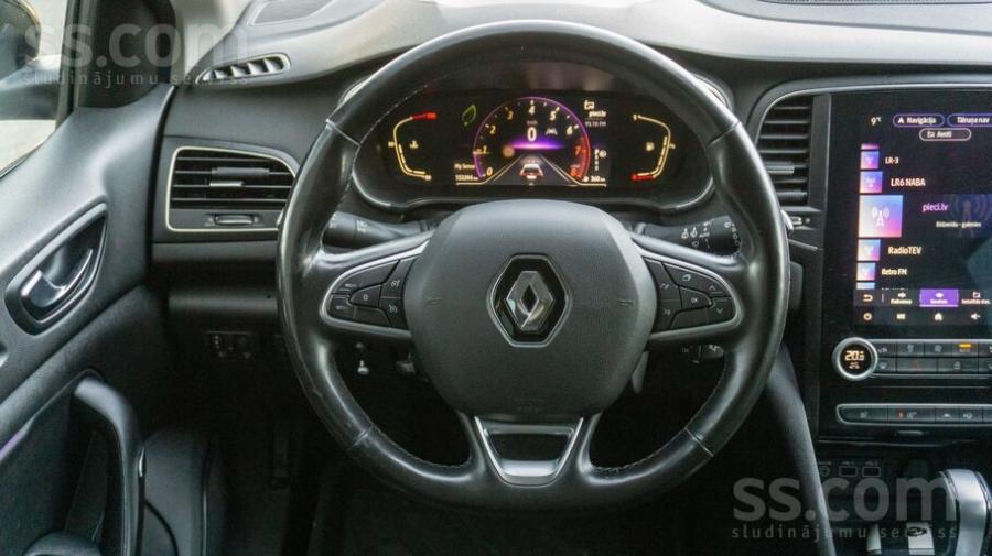 Black Renault Megane 2023 in Riga, with an engine capacity of 1.30 L and mileage of 153 thousand km for 16990 €, photo 15 on AUTOMOTO.COM.LV