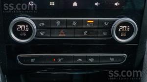 Black Renault Megane 2023 in Riga, with an engine capacity of 1.30 L and mileage of 153 thousand km for 16990 €, photo 19 on AUTOMOTO.COM.LV