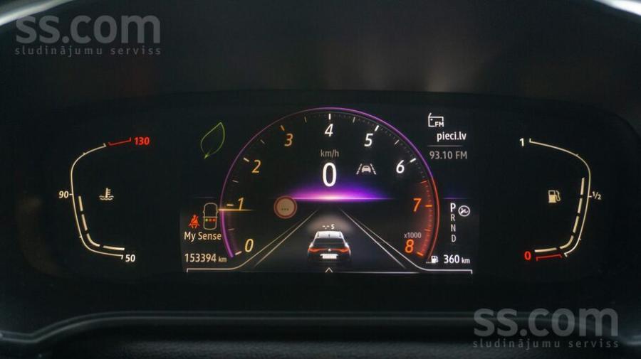 Black Renault Megane 2023 in Riga, with an engine capacity of 1.30 L and mileage of 153 thousand km for 16990 €, photo 22 on AUTOMOTO.COM.LV
