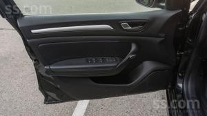Black Renault Megane 2023 in Riga, with an engine capacity of 1.30 L and mileage of 153 thousand km for 16990 €, photo 29 on AUTOMOTO.COM.LV