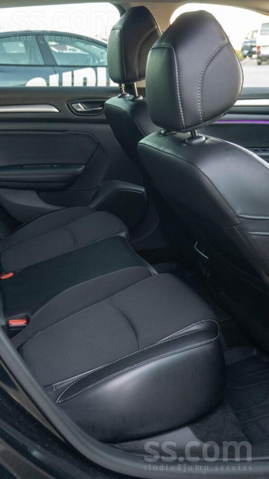 Black Renault Megane 2023 in Riga, with an engine capacity of 1.30 L and mileage of 153 thousand km for 16990 €, photo 32 on AUTOMOTO.COM.LV