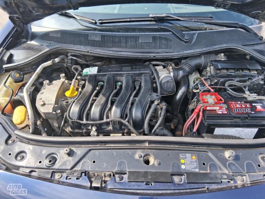 Zils Renault Megane 2007 Klaipėda, ar dzinēja tilpumu 1.60 L un nobraukumu 179 tūkst. km par 1850 €, foto 12 vietnē AUTOMOTO.COM.LV