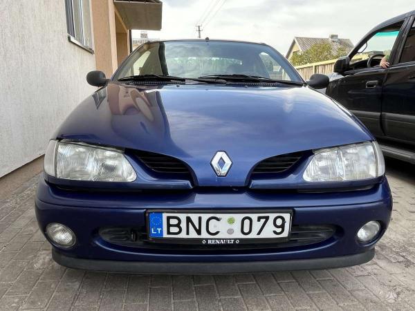 Zils Renault Megane 1996 Šauļi, ar dzinēja tilpumu 1.60 L un nobraukumu 193 tūkst. km par 900 €, foto 6 vietnē AUTOMOTO.COM.LV