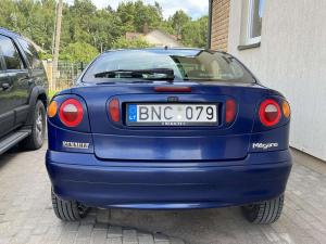 Zils Renault Megane 1996 Šauļi, ar dzinēja tilpumu 1.60 L un nobraukumu 193 tūkst. km par 900 €, foto 8 vietnē AUTOMOTO.COM.LV