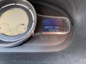 Zils Renault Megane 2011 Raseiniai, ar dzinēja tilpumu 1.46 L un nobraukumu 287 tūkst. km par 2900 €, foto 13 vietnē AUTOMOTO.COM.LV