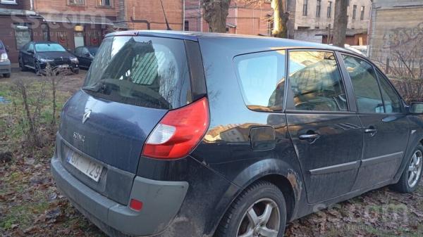 Blue Renault Megane 2007 in Riga, with an engine capacity of 2.00 L and mileage of 0 thousand km for 490 €, photo 2 on AUTOMOTO.COM.LV