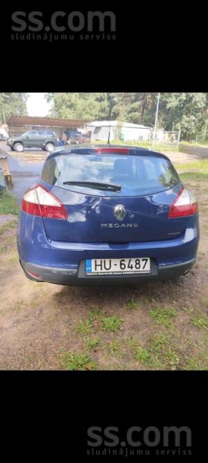 Zils Renault Megane 2011 Rīga, ar dzinēja tilpumu 1.50 L un nobraukumu 530 tūkst. km par 850 €, foto 5 vietnē AUTOMOTO.COM.LV