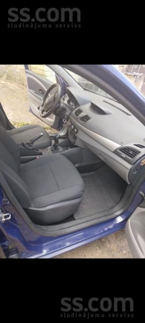 Zils Renault Megane 2011 Rīga, ar dzinēja tilpumu 1.50 L un nobraukumu 530 tūkst. km par 850 €, foto 7 vietnē AUTOMOTO.COM.LV