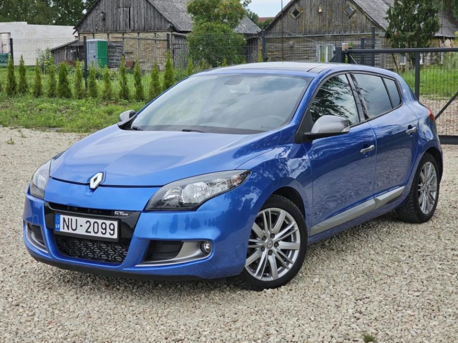 Blue Renault Megane 2012 in Riga, with an engine capacity of 1.90 L and mileage of 274 thousand km for 4500 €, photo 1 on AUTOMOTO.COM.LV