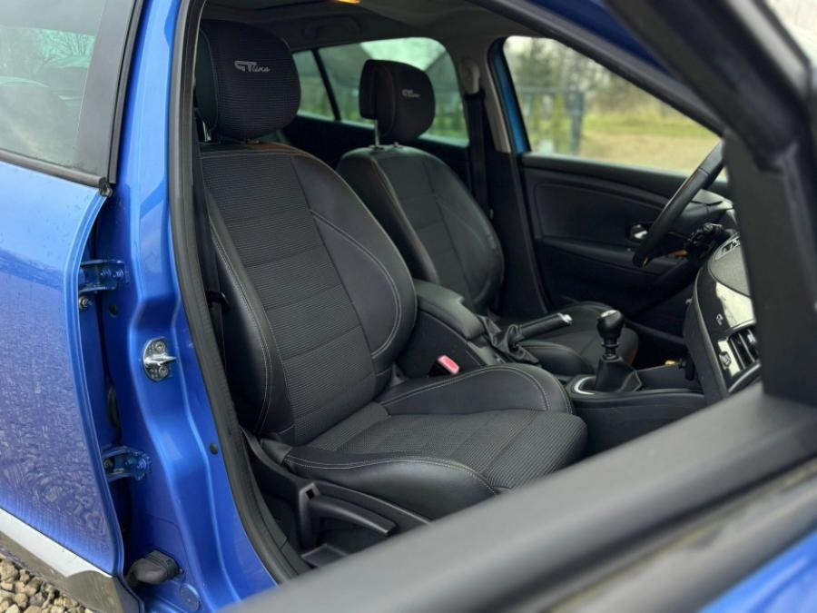 Blue Renault Megane 2012 in Riga, with an engine capacity of 1.90 L and mileage of 274 thousand km for 4500 €, photo 10 on AUTOMOTO.COM.LV
