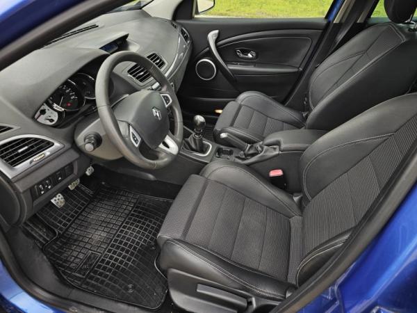 Zils Renault Megane 2012 Rīga, ar dzinēja tilpumu 1.90 L un nobraukumu 274 tūkst. km par 4500 €, foto 10 vietnē AUTOMOTO.COM.LV