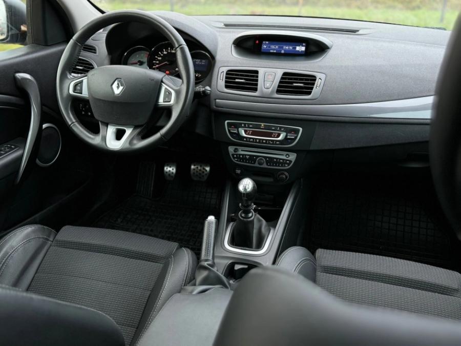 Blue Renault Megane 2012 in Riga, with an engine capacity of 1.90 L and mileage of 274 thousand km for 4500 €, photo 13 on AUTOMOTO.COM.LV