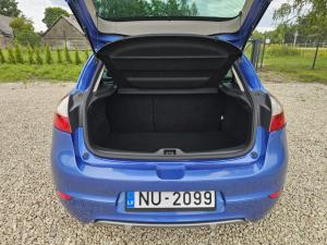 Blue Renault Megane 2012 in Riga, with an engine capacity of 1.90 L and mileage of 274 thousand km for 4500 €, photo 18 on AUTOMOTO.COM.LV