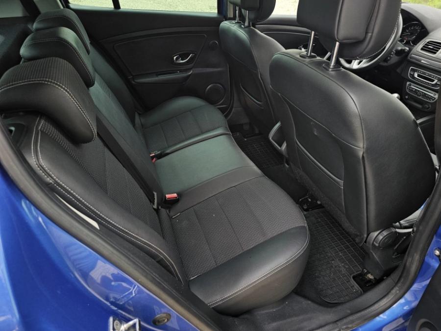 Blue Renault Megane 2012 in Riga, with an engine capacity of 1.90 L and mileage of 274 thousand km for 4500 €, photo 26 on AUTOMOTO.COM.LV