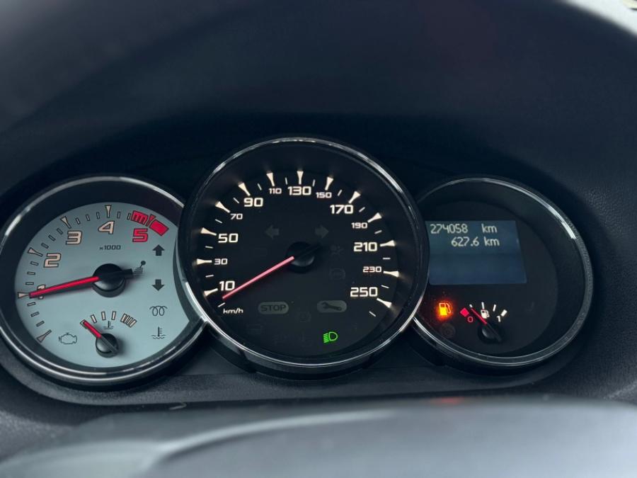 Blue Renault Megane 2012 in Riga, with an engine capacity of 1.90 L and mileage of 274 thousand km for 4500 €, photo 27 on AUTOMOTO.COM.LV