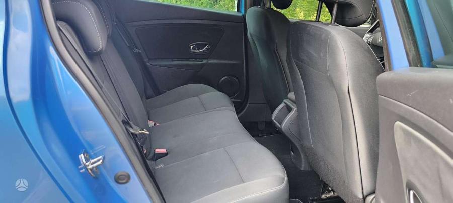 Blue Renault Megane 2014 in Kaunas, with an engine capacity of 1.46 L and mileage of 216 thousand km for 3850 €, photo 10 on AUTOMOTO.COM.LV