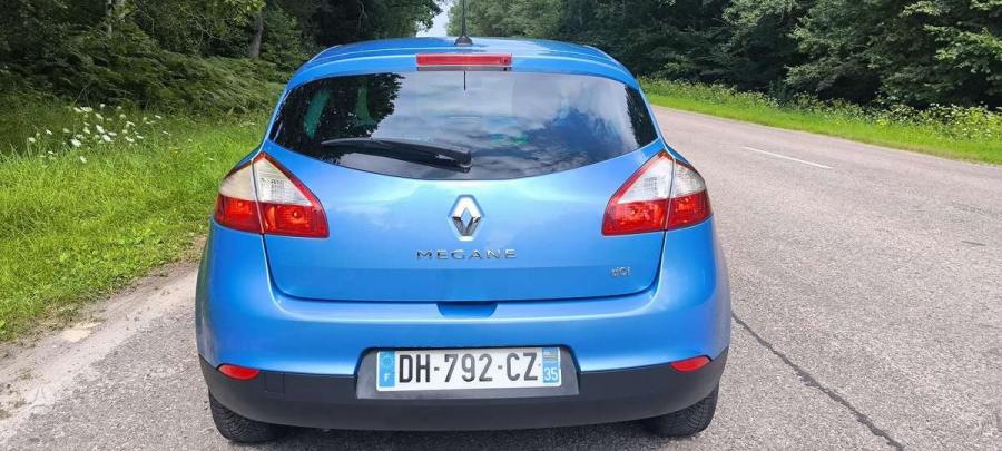 Blue Renault Megane 2014 in Kaunas, with an engine capacity of 1.46 L and mileage of 216 thousand km for 3850 €, photo 14 on AUTOMOTO.COM.LV