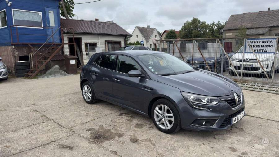 Zils Renault Megane 2016 Tauragė, ar dzinēja tilpumu 1.20 L un nobraukumu 152 tūkst. km par 5100 €, foto 3 vietnē AUTOMOTO.COM.LV