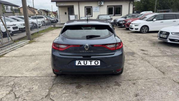 Zils Renault Megane 2016 Tauragė, ar dzinēja tilpumu 1.20 L un nobraukumu 152 tūkst. km par 5100 €, foto 6 vietnē AUTOMOTO.COM.LV