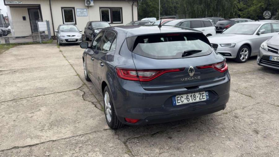 Zils Renault Megane 2016 Tauragė, ar dzinēja tilpumu 1.20 L un nobraukumu 152 tūkst. km par 5100 €, foto 8 vietnē AUTOMOTO.COM.LV