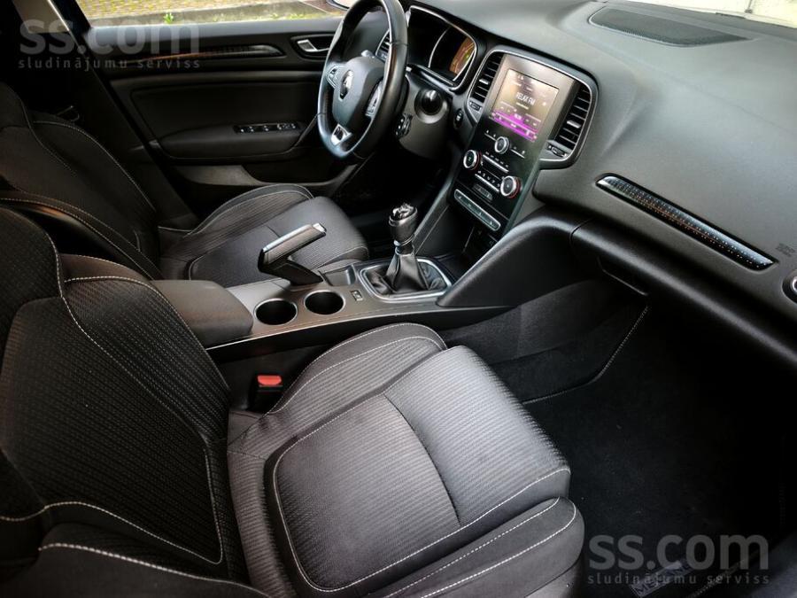 Blue Renault Megane 2016 in Jelgava, with an engine capacity of 1.20 L and mileage of 0 thousand km for 7490 €, photo 14 on AUTOMOTO.COM.LV