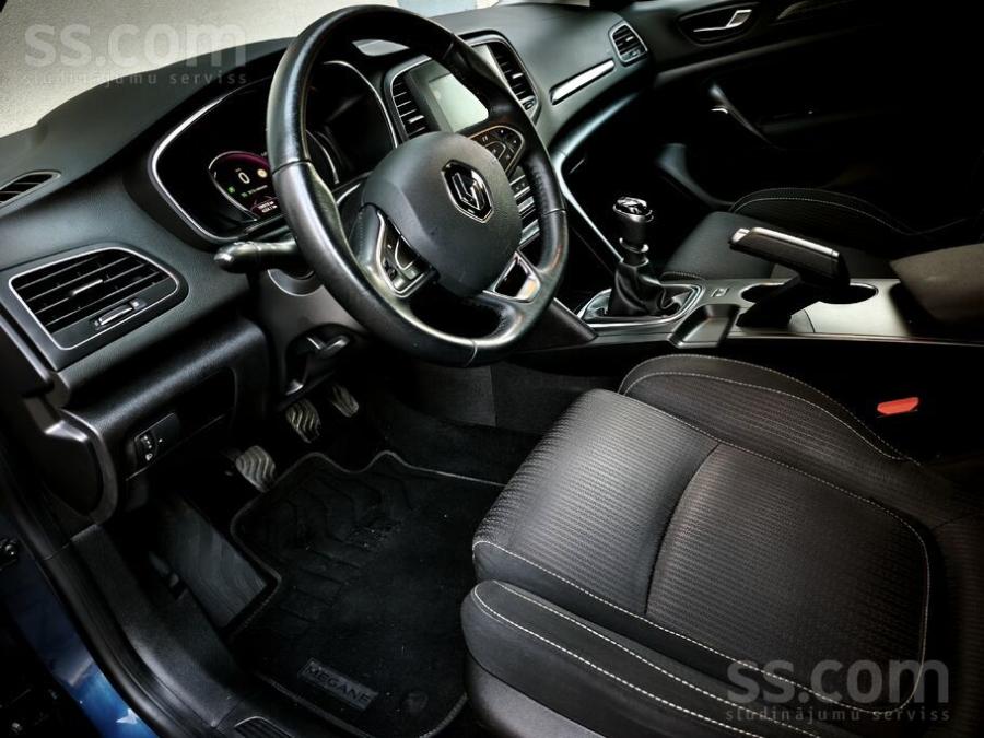 Blue Renault Megane 2016 in Jelgava, with an engine capacity of 1.20 L and mileage of 0 thousand km for 7490 €, photo 15 on AUTOMOTO.COM.LV