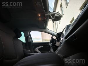 Blue Renault Megane 2016 in Jelgava, with an engine capacity of 1.20 L and mileage of 0 thousand km for 7490 €, photo 32 on AUTOMOTO.COM.LV